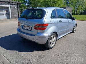Mercedes-Benz B 180 2006 Rīga, ar dzinēja tilpumu 1.80 L un nobraukumu 0 tūkst. km par 1700 €, foto 7 vietnē AUTOMOTO.COM.LV