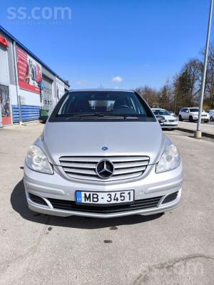 Mercedes-Benz B 180 2006 in Jelgava, with an engine capacity of 2.00 L and mileage of 270 thousand km for 2800 €, photo 4 on AUTOMOTO.COM.LV
