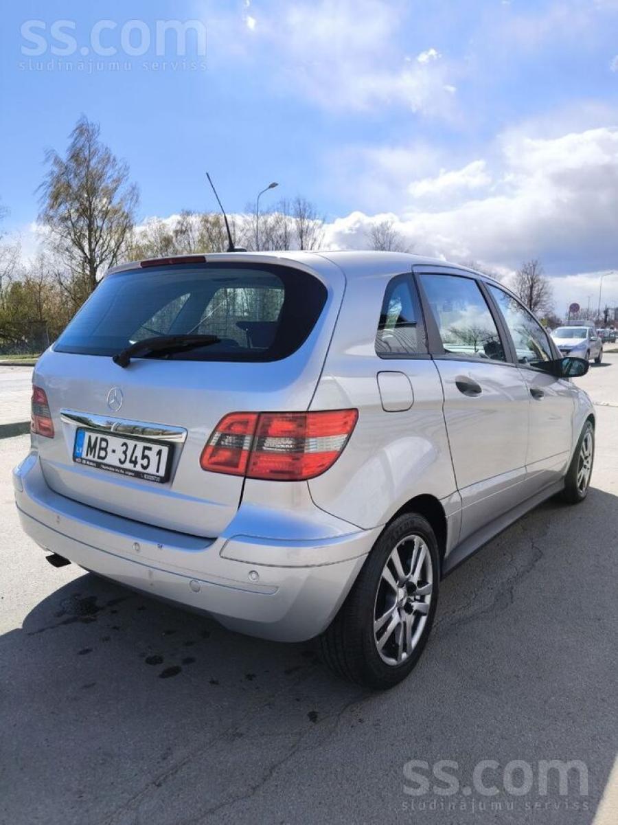 Mercedes-Benz B 180 2006 in Jelgava, with an engine capacity of 2.00 L and mileage of 270 thousand km for 2800 €, photo 5 on AUTOMOTO.COM.LV