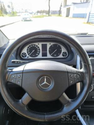Mercedes-Benz B 180 2006 in Jelgava, with an engine capacity of 2.00 L and mileage of 270 thousand km for 2800 €, photo 12 on AUTOMOTO.COM.LV