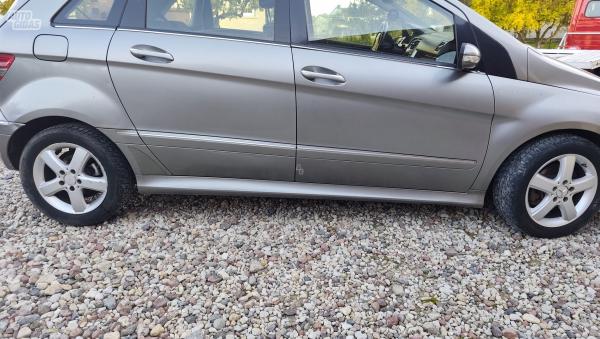 Mercedes-Benz B 180 2006 in Marijampole, with an engine capacity of 2.00 L and mileage of 366 thousand km for 850 €, photo 7 on AUTOMOTO.COM.LV