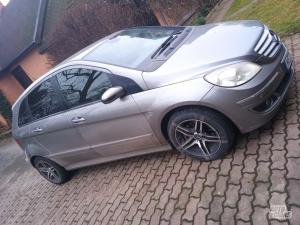 Mercedes-Benz B 180 2007 Joniškis, ar dzinēja tilpumu 2.00 L un nobraukumu 245 tūkst. km par 700 €, foto 3 vietnē AUTOMOTO.COM.LV