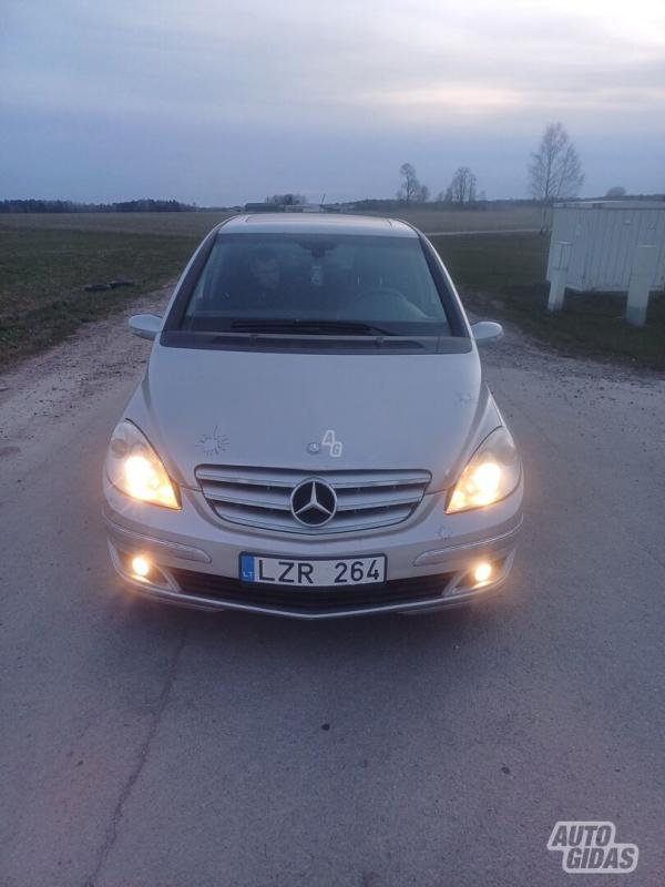 Mercedes-Benz B 180 2007 in Rietavas, with an engine capacity of 2.00 L and mileage of 3245 thousand km for 1250 €, photo 2 on AUTOMOTO.COM.LV