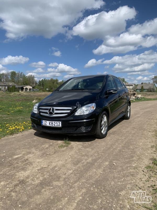 Mercedes-Benz B 180 2007 Šauļi, ar dzinēja tilpumu 2.00 L un nobraukumu 304 tūkst. km par 1950 €, foto 2 vietnē AUTOMOTO.COM.LV