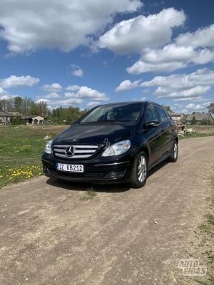 Mercedes-Benz B 180 2007 Šauļi, ar dzinēja tilpumu 2.00 L un nobraukumu 304 tūkst. km par 1950 €, foto 3 vietnē AUTOMOTO.COM.LV