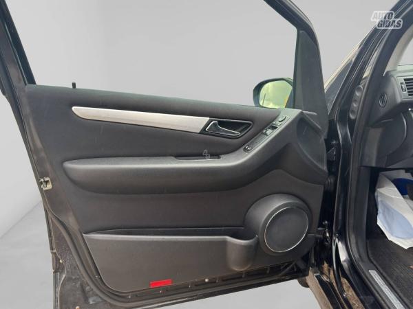 Mercedes-Benz B 180 2007 Kauņa, ar dzinēja tilpumu 2.00 L un nobraukumu 294 tūkst. km par 3890 €, foto 10 vietnē AUTOMOTO.COM.LV