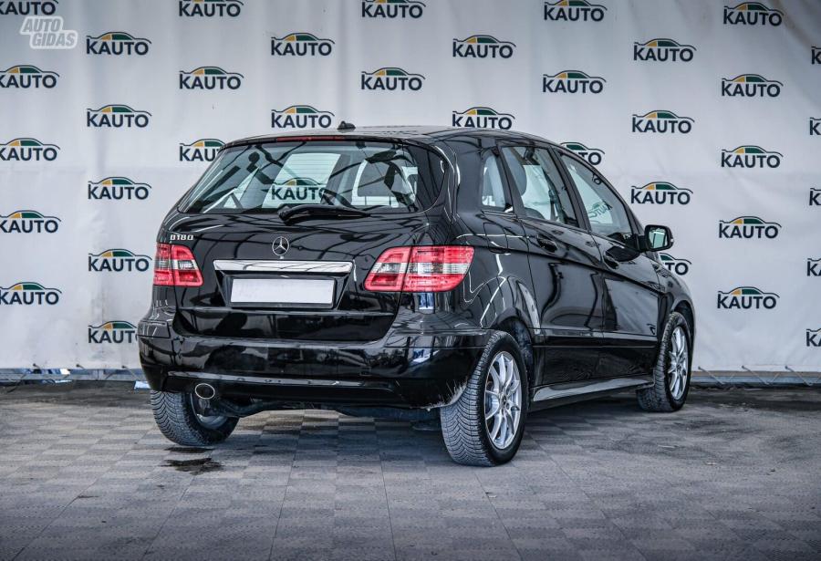 Мерседес Б 180 2009 в Каунас, объемом двигателя 1.70 л и пробегом 288 тыс. км за 3490 €, фото 4 на AUTOMOTO.COM.LV