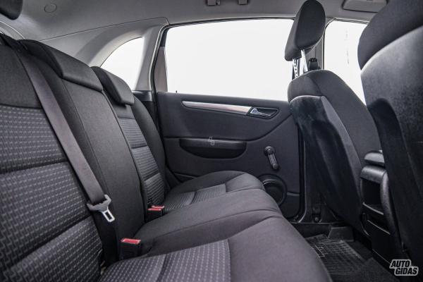Mercedes-Benz B 180 2009 Kauņa, ar dzinēja tilpumu 1.70 L un nobraukumu 288 tūkst. km par 3490 €, foto 10 vietnē AUTOMOTO.COM.LV