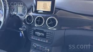Mercedes-Benz B 180 2012 Daugavpils, ar dzinēja tilpumu 1.80 L un nobraukumu 189 tūkst. km par 8150 €, foto 22 vietnē AUTOMOTO.COM.LV