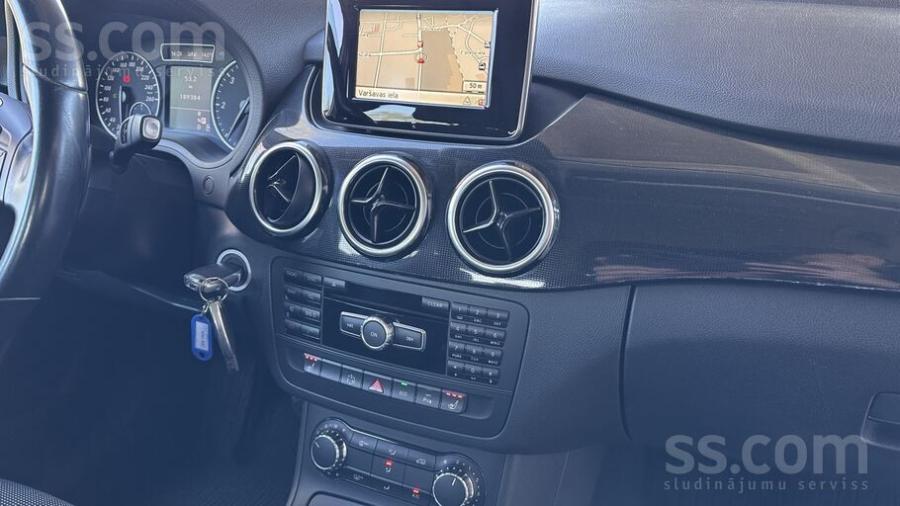 Mercedes-Benz B 180 2012 Daugavpils, ar dzinēja tilpumu 1.80 L un nobraukumu 189 tūkst. km par 8150 €, foto 22 vietnē AUTOMOTO.COM.LV