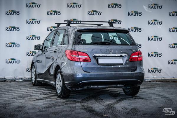 Mercedes-Benz B 180 2013 Kauņa, ar dzinēja tilpumu 1.80 L un nobraukumu 250 tūkst. km par 5990 €, foto 4 vietnē AUTOMOTO.COM.LV