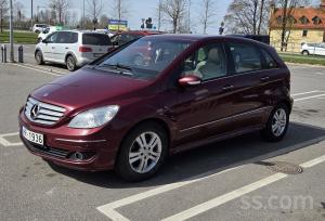 Red Mercedes-Benz B 180 2005 in Ogre, with an engine capacity of 2.00 L and mileage of 265 thousand km for 1600 €, photo  on AUTOMOTO.COM.LV