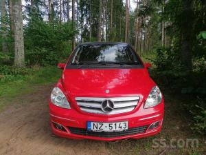 Red Mercedes-Benz B 180 2006 in Riga, with an engine capacity of 2.00 L and mileage of 220 thousand km for 1650 €, photo  on AUTOMOTO.COM.LV