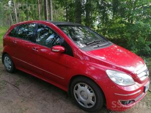 Red Mercedes-Benz B 180 2006 in Riga, with an engine capacity of 2.00 L and mileage of 220 thousand km for 1650 €, photo 6 on AUTOMOTO.COM.LV