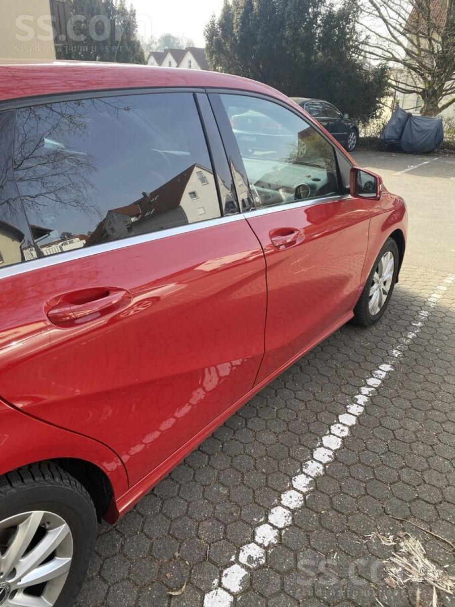 Sarkans Mercedes-Benz B 180 2018 Tukums, ar dzinēja tilpumu 1.50 L un nobraukumu 83 tūkst. km par 13500 €, foto 7 vietnē AUTOMOTO.COM.LV