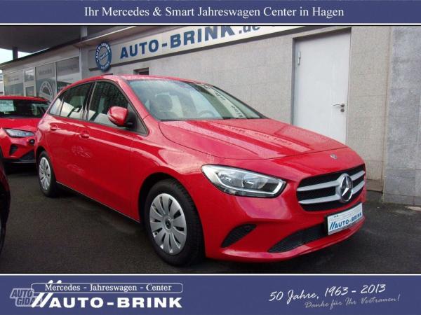 Red Mercedes-Benz B 180 2019 in Kaunas, with an engine capacity of 1.30 L and mileage of 37 thousand km for 22343 €, photo 5 on AUTOMOTO.COM.LV