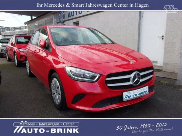 Red Mercedes-Benz B 180 2019 in Kaunas, with an engine capacity of 1.30 L and mileage of 37 thousand km for 22343 €, photo 6 on AUTOMOTO.COM.LV