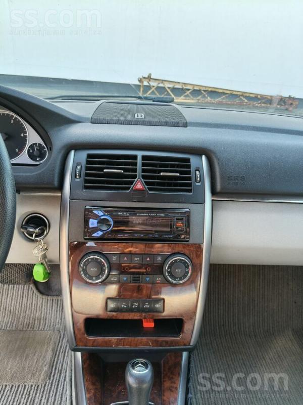 Mercedes-Benz B 180 2007 Rīga, ar dzinēja tilpumu 2.00 L un nobraukumu 295 tūkst. km par 2100 €, foto 7 vietnē AUTOMOTO.COM.LV