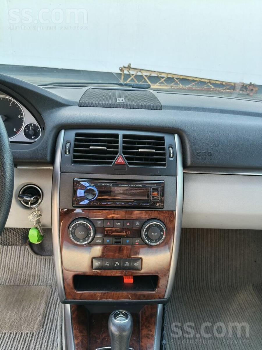 Mercedes-Benz B 180 2007 Rīga, ar dzinēja tilpumu 2.00 L un nobraukumu 295 tūkst. km par 2100 €, foto 8 vietnē AUTOMOTO.COM.LV