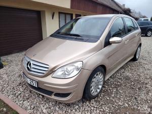 Mercedes-Benz B 180 2006 Marijampole, ar dzinēja tilpumu 2.00 L un nobraukumu 267 tūkst. km par 650 €, foto  vietnē AUTOMOTO.COM.LV