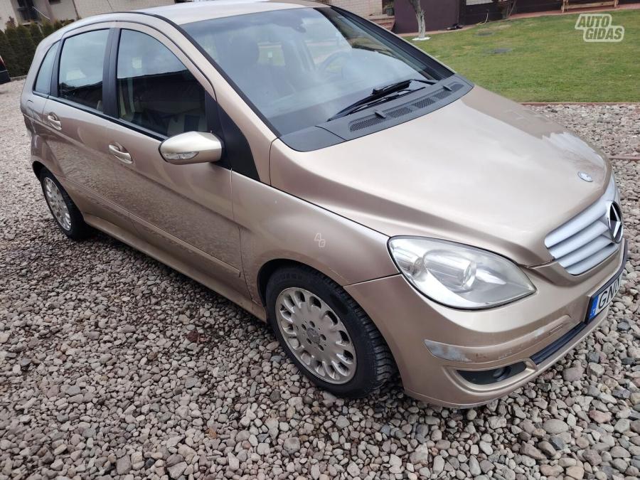 Mercedes-Benz B 180 2006 in Marijampole, with an engine capacity of 2.00 L and mileage of 267 thousand km for 650 €, photo 4 on AUTOMOTO.COM.LV