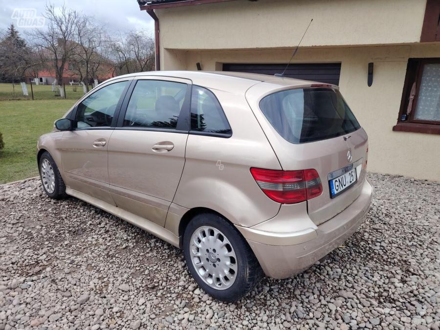 Mercedes-Benz B 180 2006 in Marijampole, with an engine capacity of 2.00 L and mileage of 267 thousand km for 650 €, photo 8 on AUTOMOTO.COM.LV