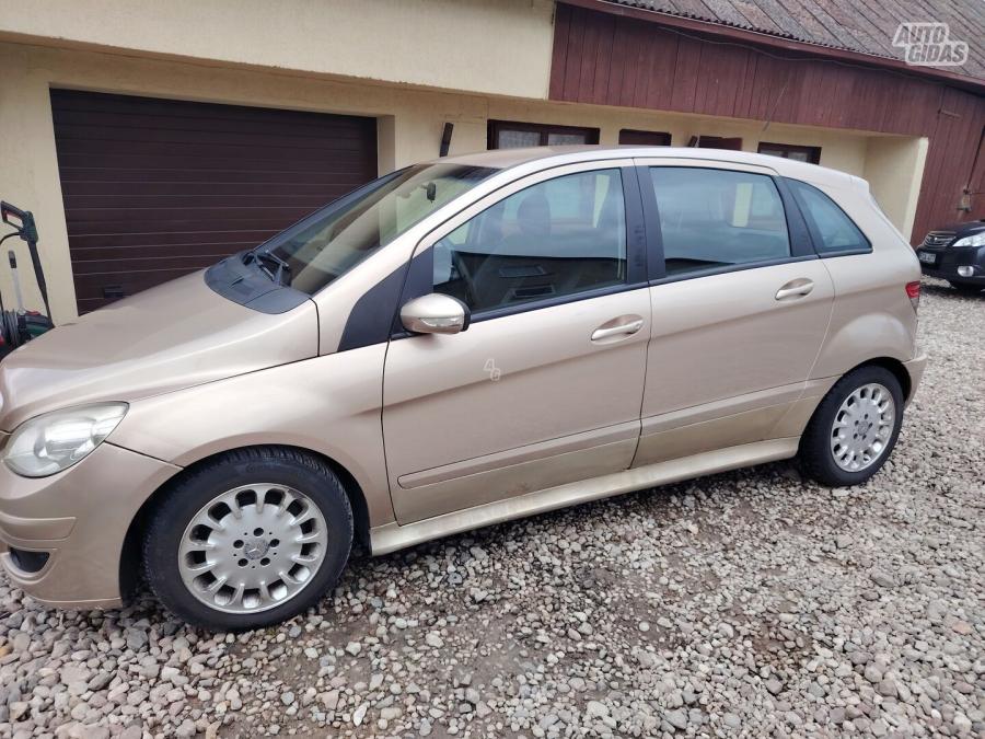 Mercedes-Benz B 180 2006 in Marijampole, with an engine capacity of 2.00 L and mileage of 267 thousand km for 650 €, photo 9 on AUTOMOTO.COM.LV