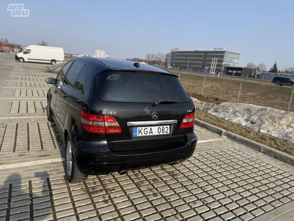 Mercedes-Benz B 180 2006 Viļņa, ar dzinēja tilpumu 2.00 L un nobraukumu 351 tūkst. km par 2200 €, foto 5 vietnē AUTOMOTO.COM.LV