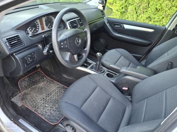 Mercedes-Benz B 180 2006 Mažeikiai, ar dzinēja tilpumu 2.00 L un nobraukumu 285 tūkst. km par 1950 €, foto 7 vietnē AUTOMOTO.COM.LV