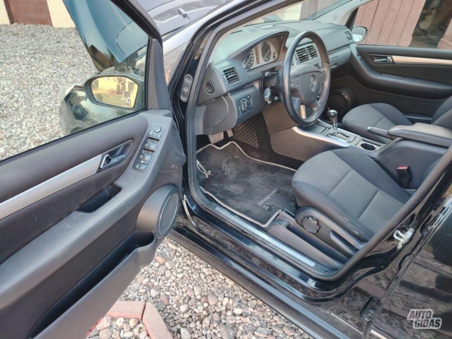 Mercedes-Benz B 180 2008 Marijampole, ar dzinēja tilpumu 2.00 L un nobraukumu 174 tūkst. km par 850 €, foto 17 vietnē AUTOMOTO.COM.LV