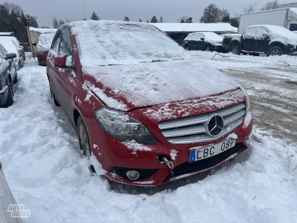 Mercedes-Benz B 180 2013 Šakiai, ar dzinēja tilpumu 1.80 L un nobraukumu 230 tūkst. km par 2700 €, foto 1 vietnē AUTOMOTO.COM.LV