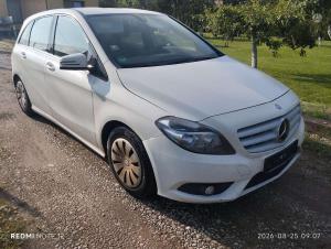 Balts Mercedes-Benz B 180 2012 Kelmė, ar dzinēja tilpumu 1.80 L un nobraukumu 399 tūkst. km par 2350 €, foto 4 vietnē AUTOMOTO.COM.LV