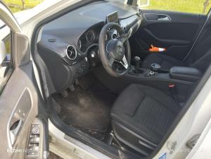 Balts Mercedes-Benz B 180 2012 Kelmė, ar dzinēja tilpumu 1.80 L un nobraukumu 399 tūkst. km par 2350 €, foto 8 vietnē AUTOMOTO.COM.LV