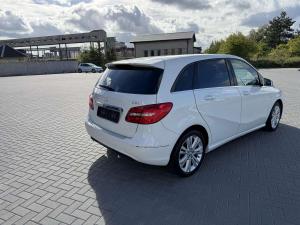 Balts Mercedes-Benz B 180 2012 Telšiai, ar dzinēja tilpumu 1.80 L un nobraukumu 250 tūkst. km par 4300 €, foto 7 vietnē AUTOMOTO.COM.LV