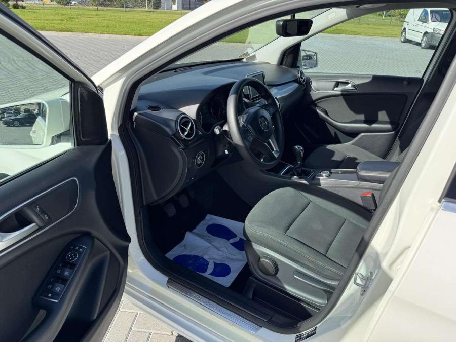 Balts Mercedes-Benz B 180 2012 Telšiai, ar dzinēja tilpumu 1.80 L un nobraukumu 250 tūkst. km par 4300 €, foto 12 vietnē AUTOMOTO.COM.LV