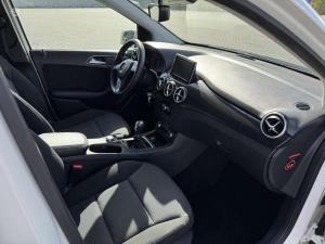 Balts Mercedes-Benz B 180 2012 Telšiai, ar dzinēja tilpumu 1.80 L un nobraukumu 250 tūkst. km par 4300 €, foto 19 vietnē AUTOMOTO.COM.LV