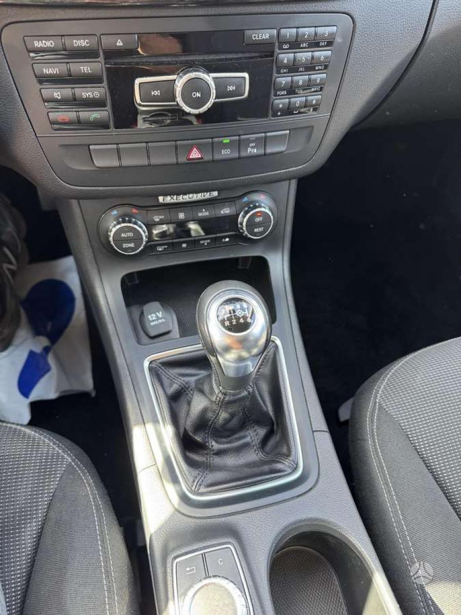 Balts Mercedes-Benz B 180 2012 Telšiai, ar dzinēja tilpumu 1.80 L un nobraukumu 250 tūkst. km par 4300 €, foto 23 vietnē AUTOMOTO.COM.LV