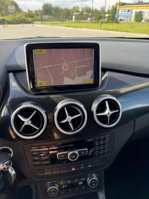 Balts Mercedes-Benz B 180 2012 Telšiai, ar dzinēja tilpumu 1.80 L un nobraukumu 250 tūkst. km par 4300 €, foto 25 vietnē AUTOMOTO.COM.LV