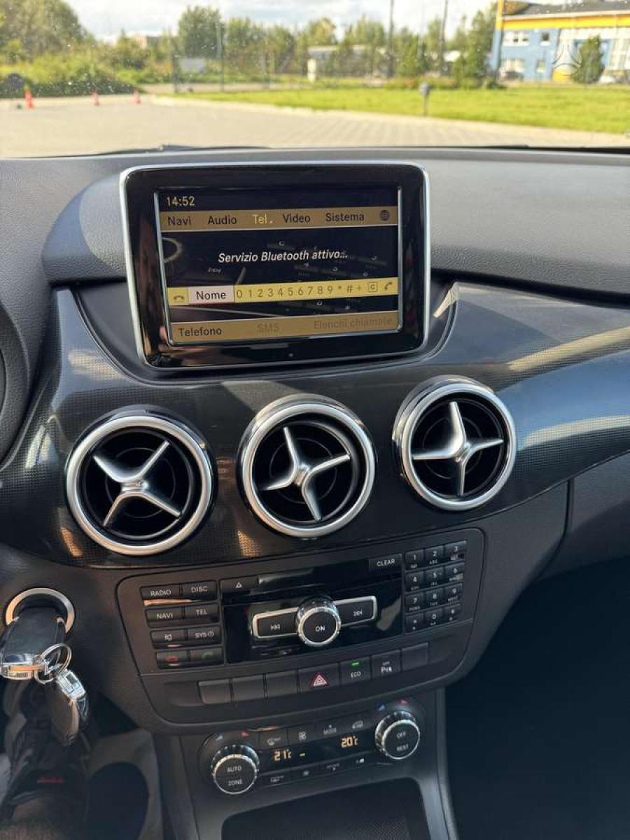 Balts Mercedes-Benz B 180 2012 Telšiai, ar dzinēja tilpumu 1.80 L un nobraukumu 250 tūkst. km par 4300 €, foto 28 vietnē AUTOMOTO.COM.LV