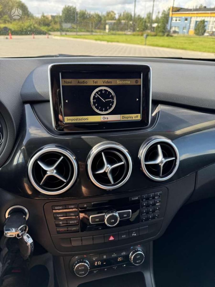 Balts Mercedes-Benz B 180 2012 Telšiai, ar dzinēja tilpumu 1.80 L un nobraukumu 250 tūkst. km par 4300 €, foto 29 vietnē AUTOMOTO.COM.LV