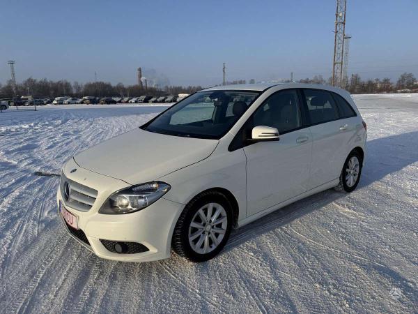 Balts Mercedes-Benz B 180 2013 Marijampole, ar dzinēja tilpumu 1.46 L un nobraukumu 290 tūkst. km par 2650 €, foto 1 vietnē AUTOMOTO.COM.LV
