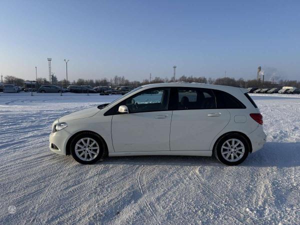 Balts Mercedes-Benz B 180 2013 Marijampole, ar dzinēja tilpumu 1.46 L un nobraukumu 290 tūkst. km par 2650 €, foto 8 vietnē AUTOMOTO.COM.LV