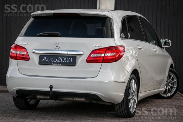Balts Mercedes-Benz B 180 2013 Tukums, ar dzinēja tilpumu 1.80 L un nobraukumu 275 tūkst. km par 8490 €, foto 6 vietnē AUTOMOTO.COM.LV