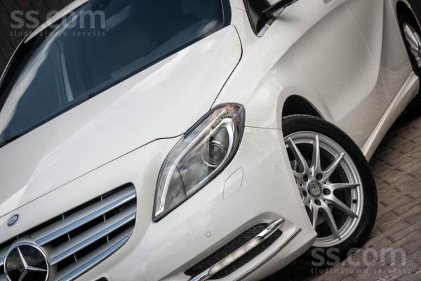 Balts Mercedes-Benz B 180 2013 Tukums, ar dzinēja tilpumu 1.80 L un nobraukumu 275 tūkst. km par 8490 €, foto 9 vietnē AUTOMOTO.COM.LV