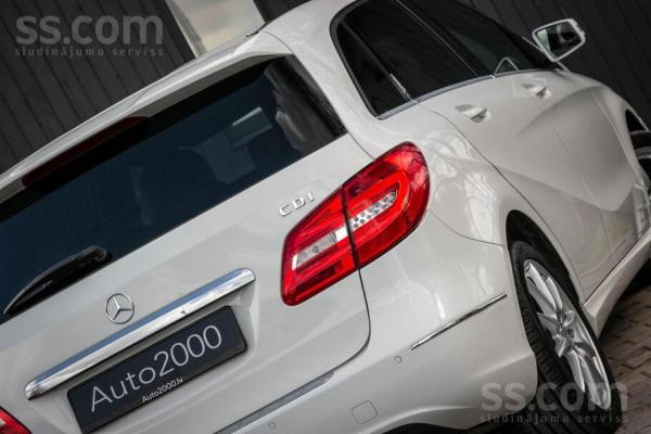 White Mercedes-Benz B 180 2013 in Tukums, with an engine capacity of 1.80 L and mileage of 275 thousand km for 8490 €, photo 8 on AUTOMOTO.COM.LV