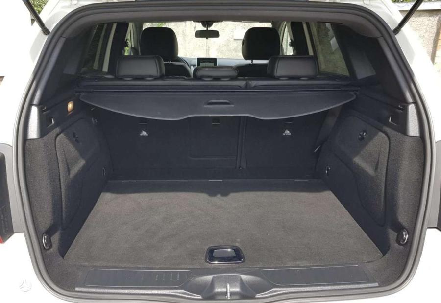 White Mercedes-Benz B 180 2013 in Siauliai, with an engine capacity of 1.46 L and mileage of 192 thousand km for 6650 €, photo 12 on AUTOMOTO.COM.LV