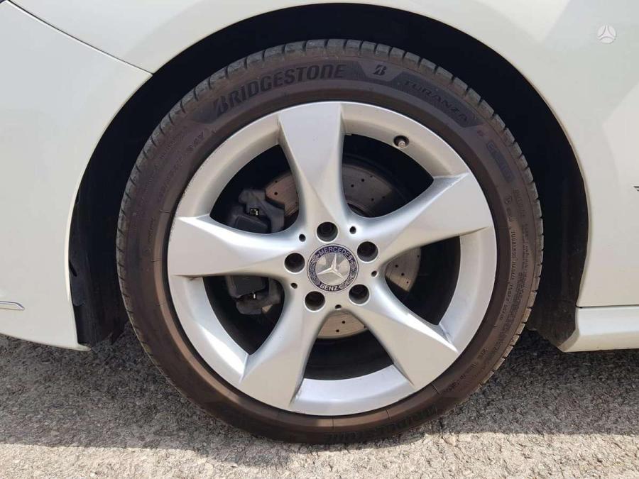 White Mercedes-Benz B 180 2013 in Siauliai, with an engine capacity of 1.46 L and mileage of 192 thousand km for 6650 €, photo 17 on AUTOMOTO.COM.LV