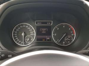 White Mercedes-Benz B 180 2013 in Siauliai, with an engine capacity of 1.46 L and mileage of 192 thousand km for 6650 €, photo 19 on AUTOMOTO.COM.LV