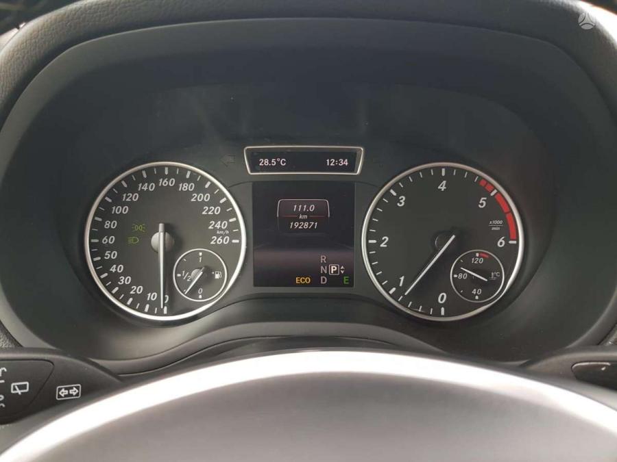 White Mercedes-Benz B 180 2013 in Siauliai, with an engine capacity of 1.46 L and mileage of 192 thousand km for 6650 €, photo 19 on AUTOMOTO.COM.LV