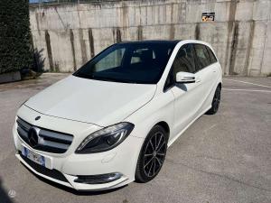 White Mercedes-Benz B 180 2013 in Jurbarkas, with an engine capacity of 1.80 L and mileage of 242 thousand km for 6700 €, photo  on AUTOMOTO.COM.LV